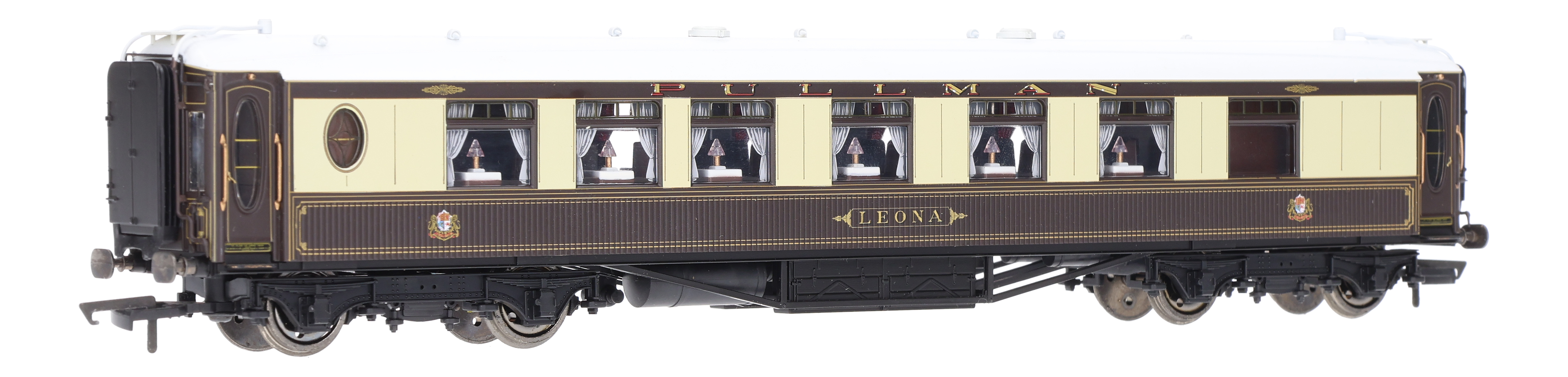 R4143 HORNBY OO Pullman 1st Class Parlour Car 'Leona' - Table Lamps ...